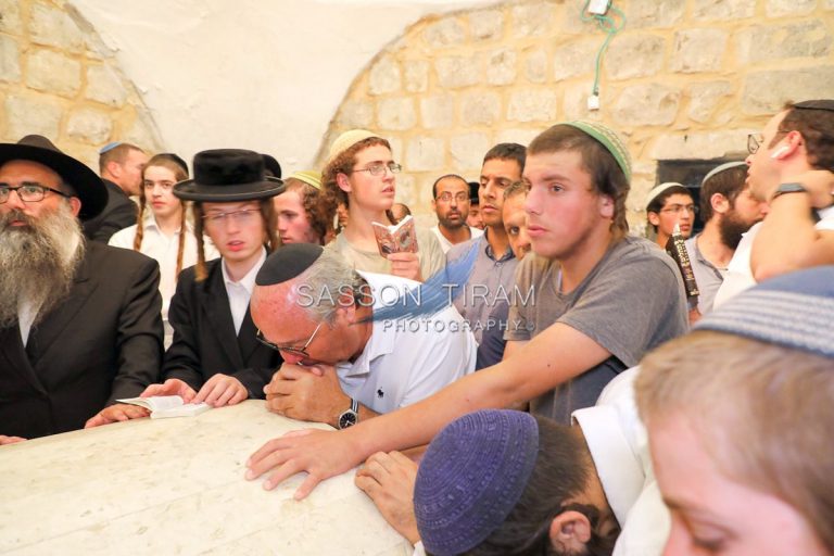 Joseph's Tomb in Nablus - sasson-photos.com